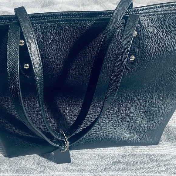 Coach | Bags | Coach Tote Bag Lightly Used A Few Times | Poshmark